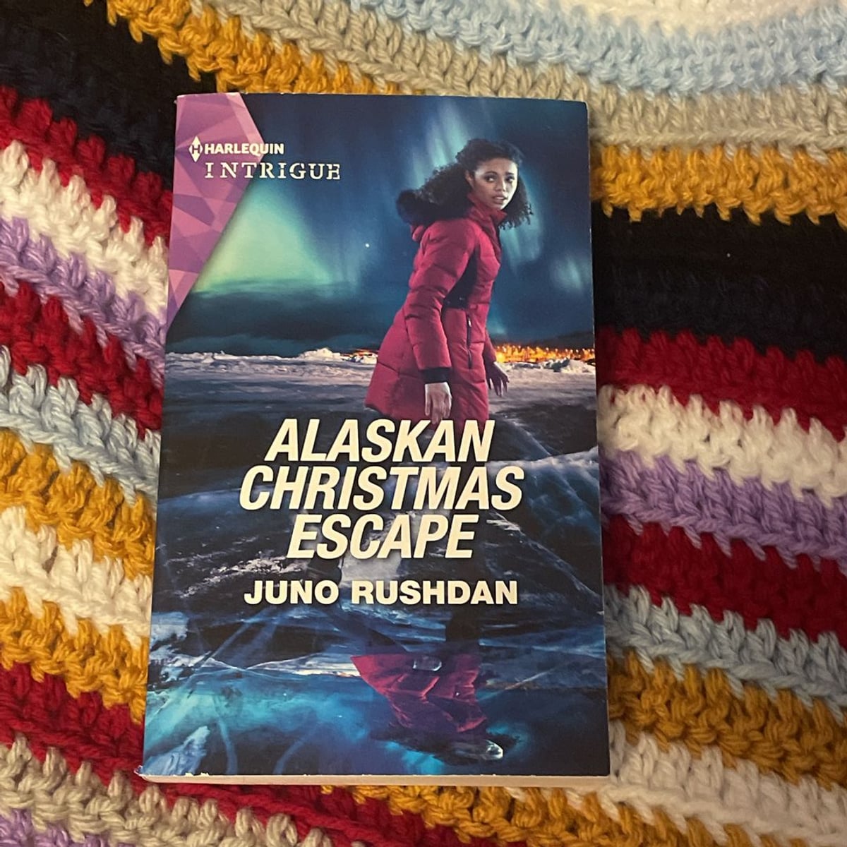 Alaskan Christmas Escape by Juno Rushdan