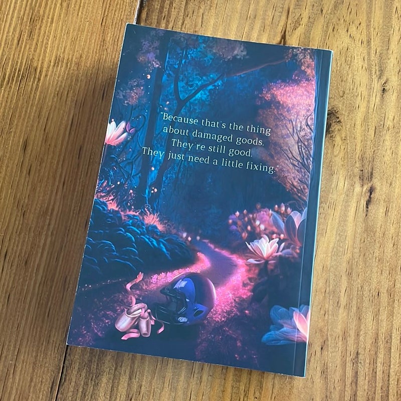 Damaged Goods by L. J. Shen, Paperback | Pangobooks