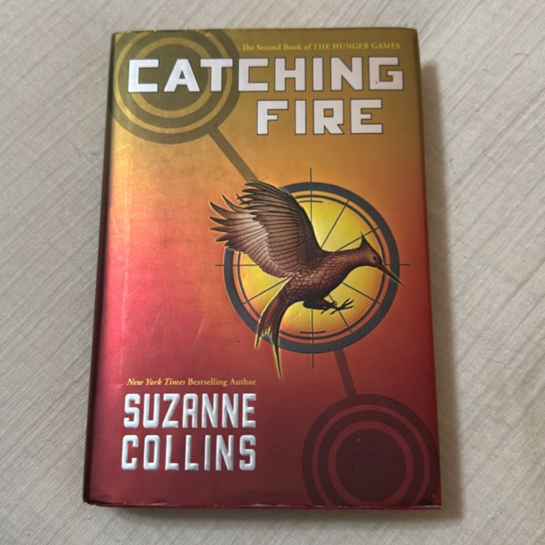 Catching Fire by Suzanne Collins, Hardcover | Pangobooks