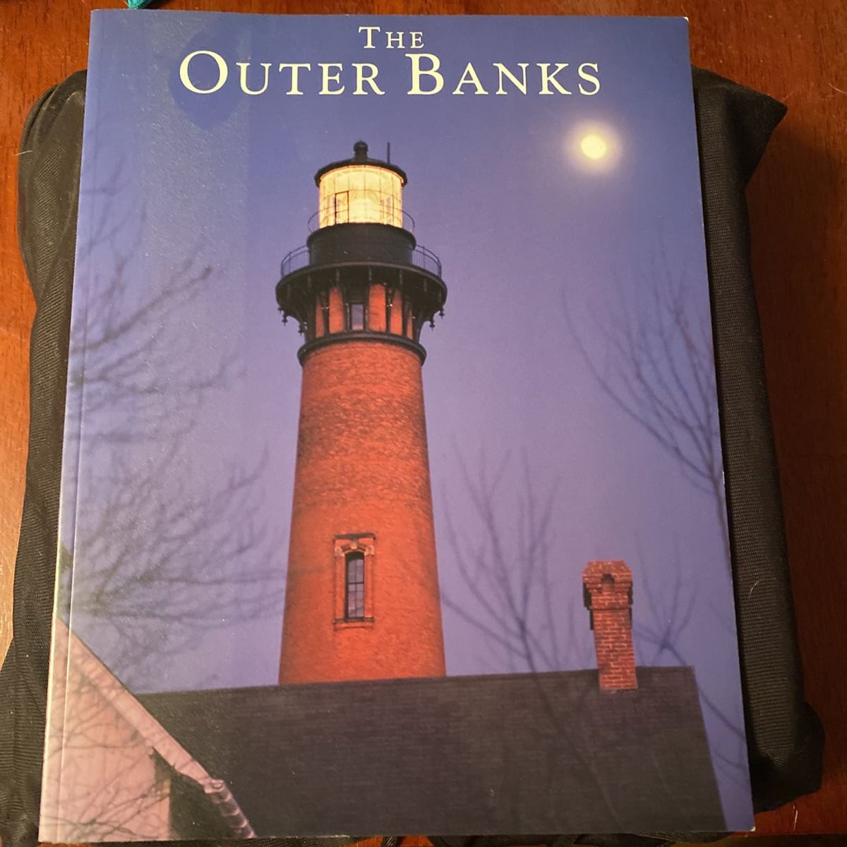 Outer Banks by Bill Yenne, Paperback | Pangobooks