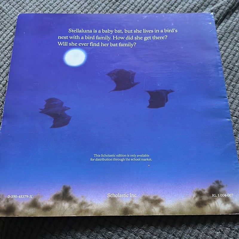 Stellaluna by Janell Cannon, Paperback | Pangobooks