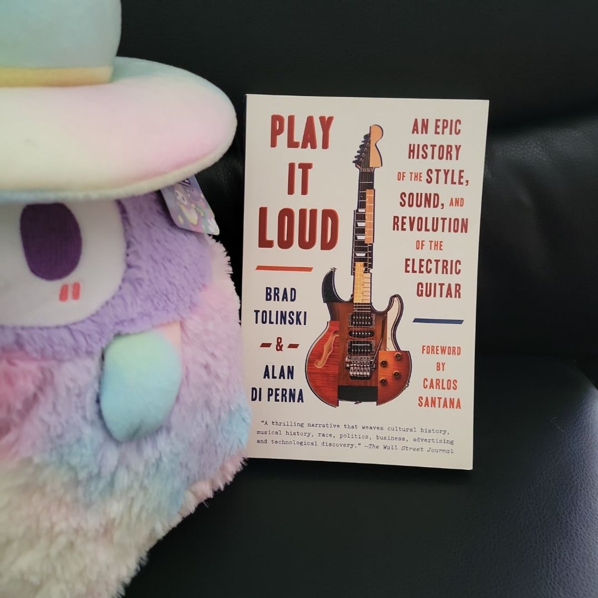 Play It Loud by Brad Tolinski, Alan di Perna, Carlos Santana