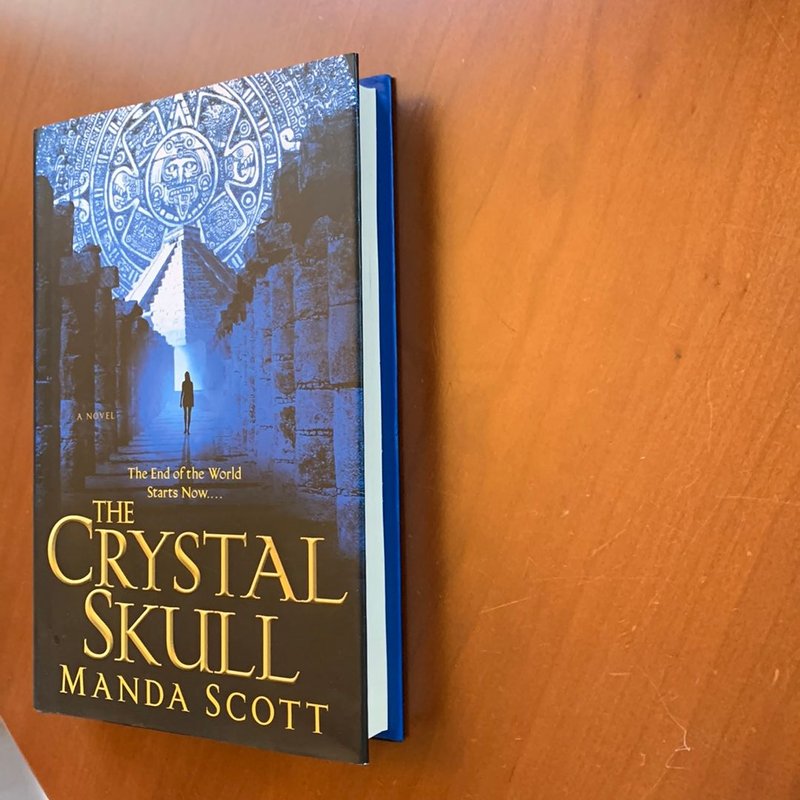 The Crystal Skull by Manda Scott