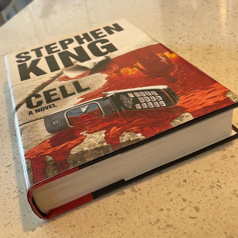 Cell by Stephen King, Hardcover | Pangobooks