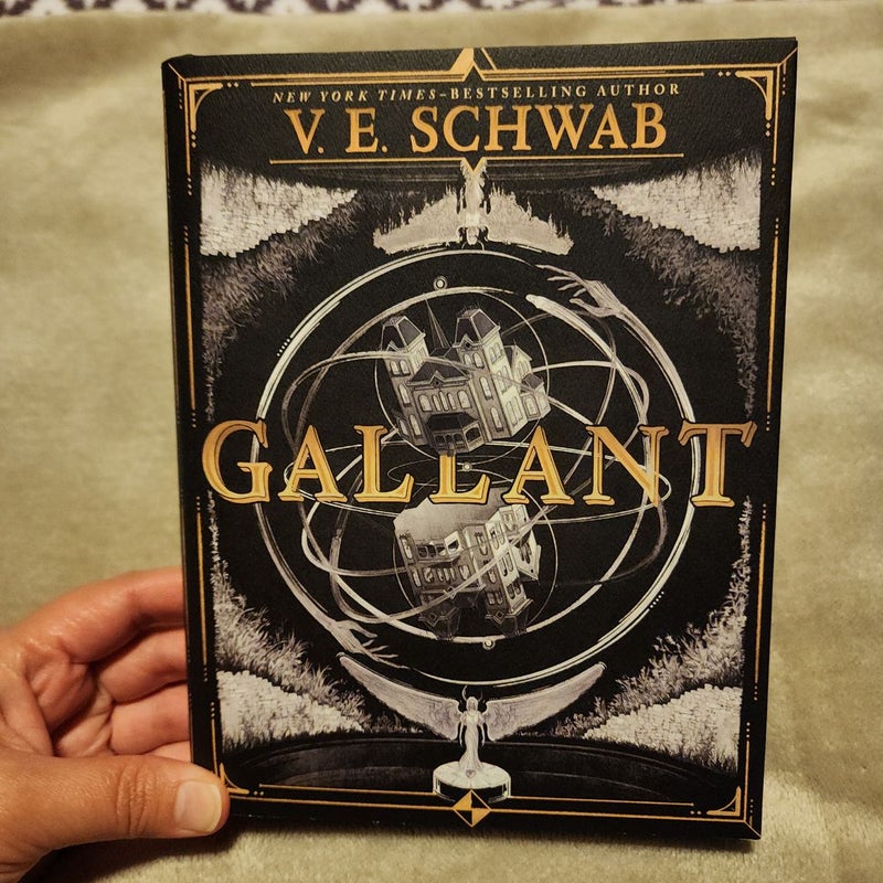 Gallant by V. E. Schwab, Hardcover | Pangobooks