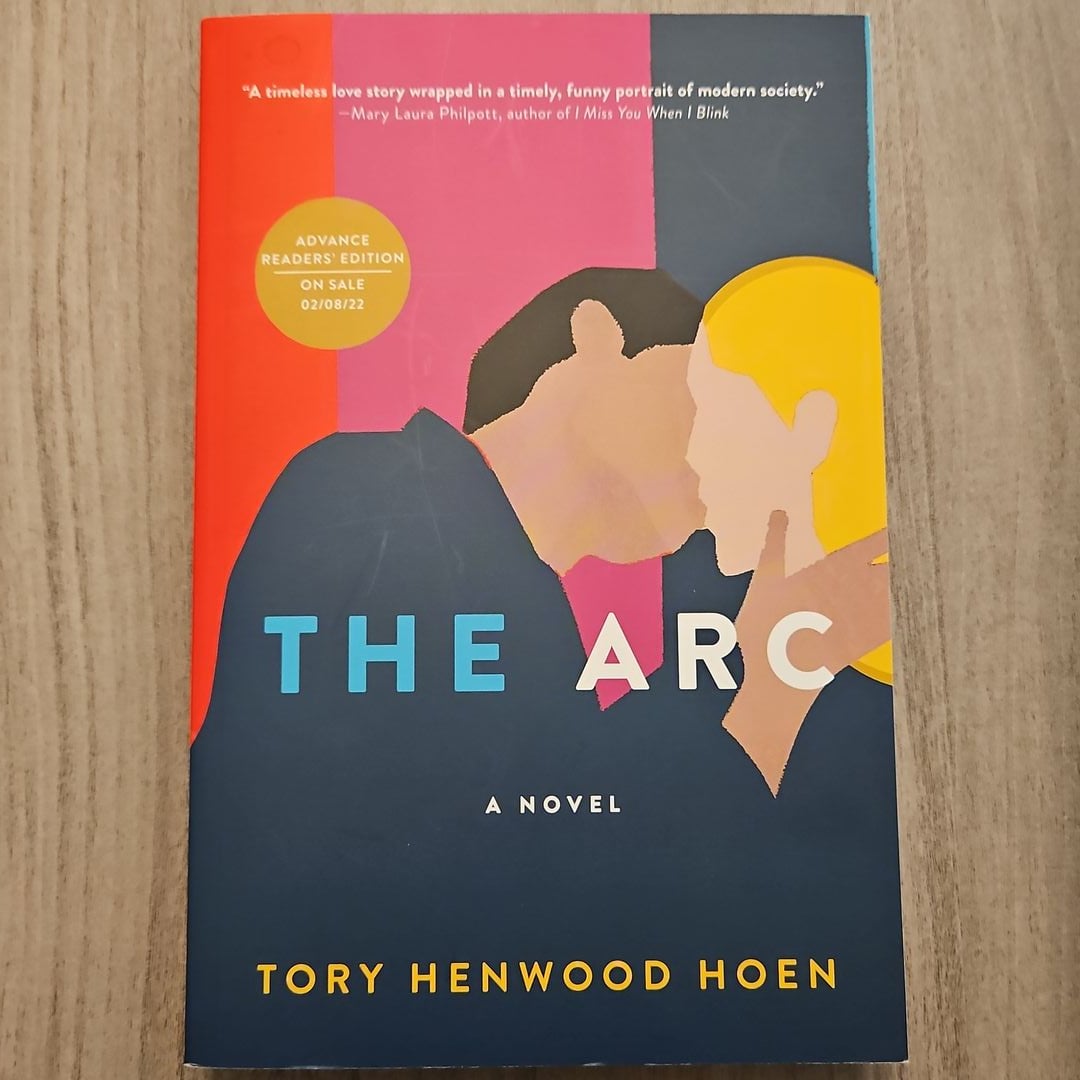 The Arc by Tory Henwood Hoen, Paperback | Pangobooks