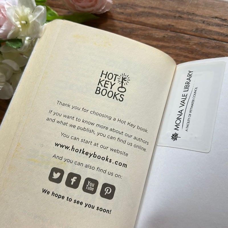 The Twisted Tree by Rachel Burge, Paperback | Pangobooks