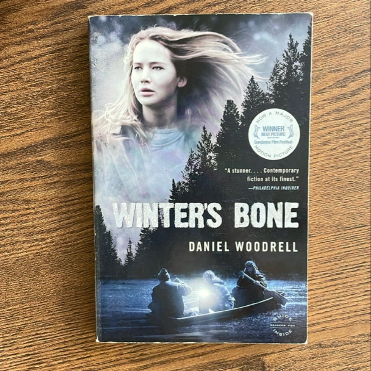 Winter’s Bone by Daniel Woodrell, Paperback | Pangobooks
