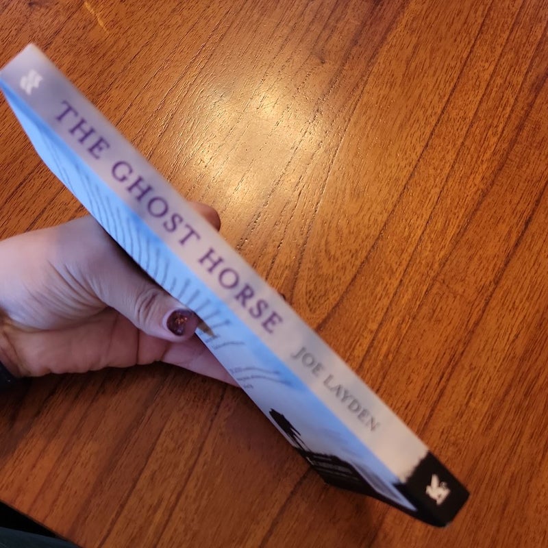 The Ghost Horse by Joe Layden, Paperback | Pangobooks