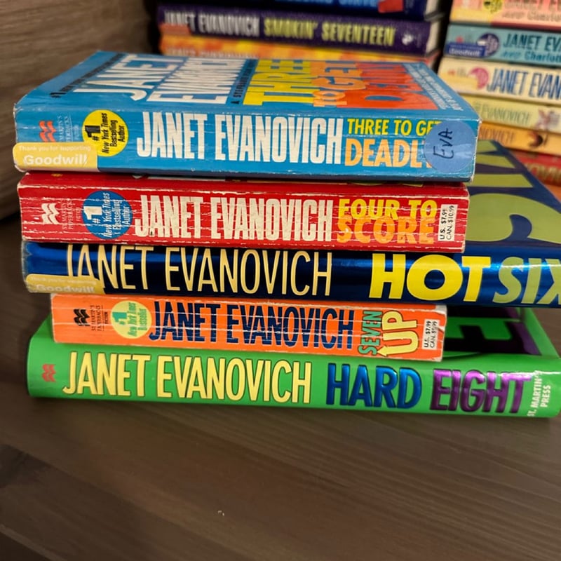 Janet Evanovich Bundle (3,4,6,7,8) by Janet Evanovich, Paperback ...