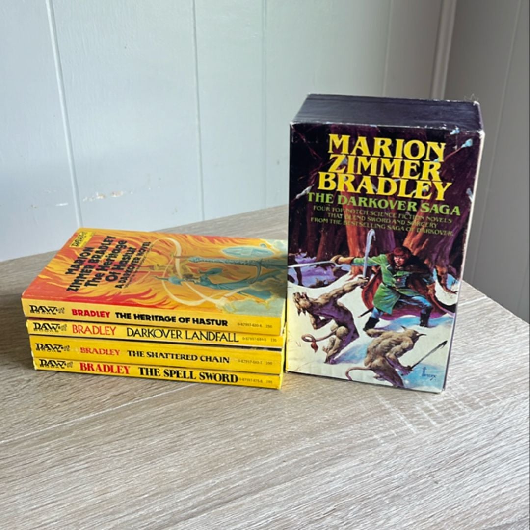 The Darkover Saga Set by Marion Zimmer Bradley, Paperback | Pangobooks