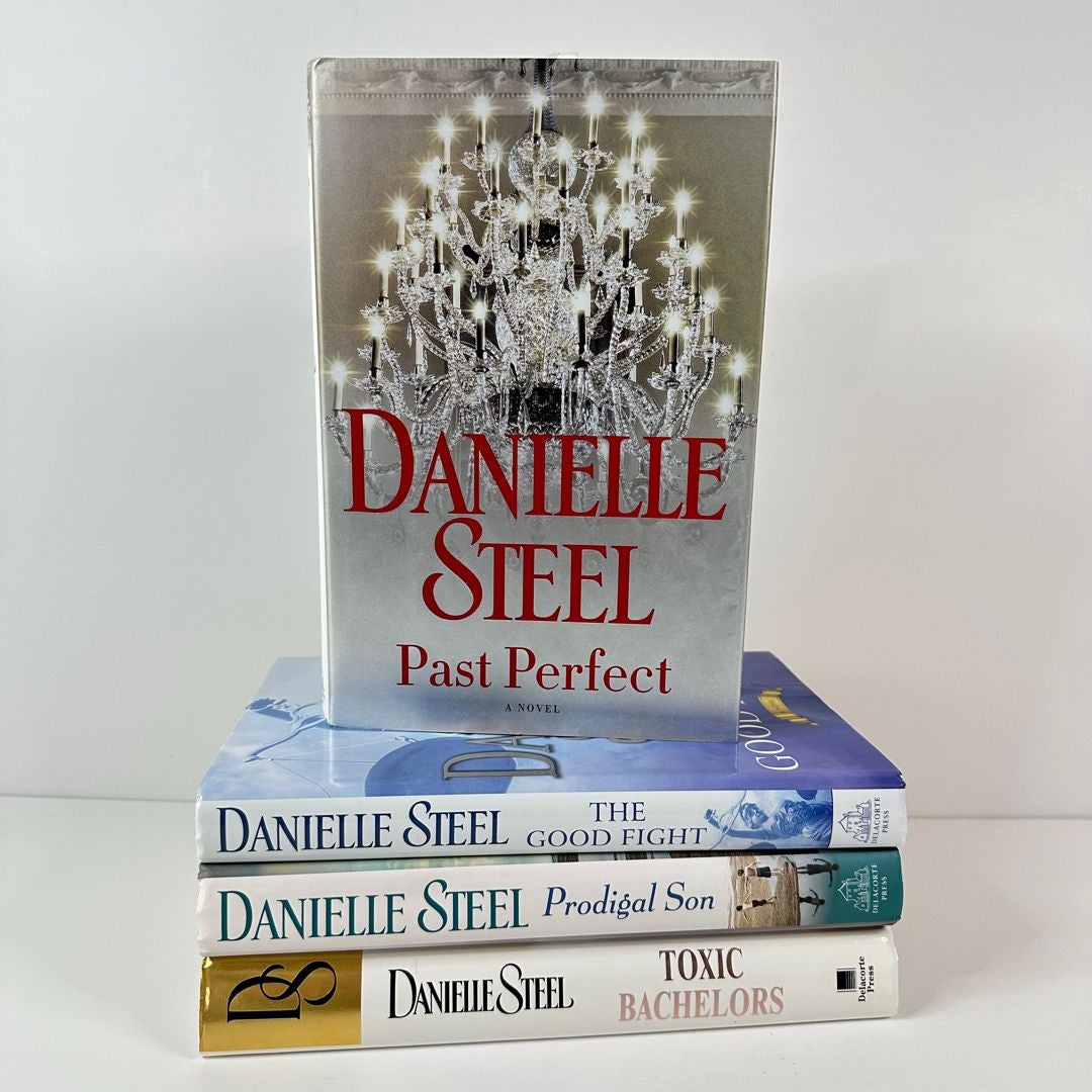 Danielle Steel book bundle, Lot of 4 books by Danielle Steel, Hardcover ...