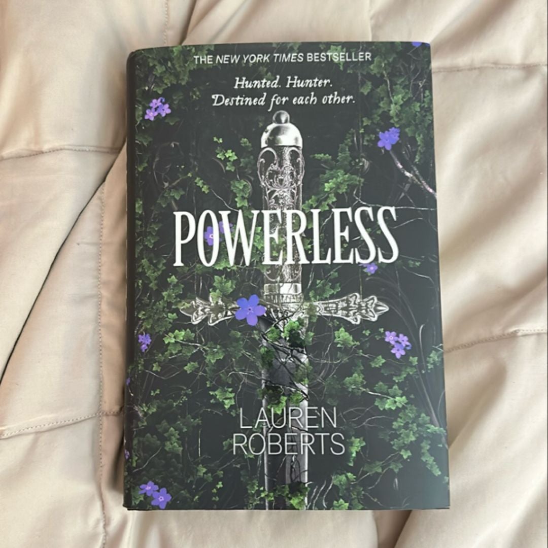 Powerless by Lauren Roberts, Hardcover | Pangobooks