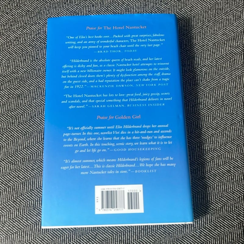 The Five-Star Weekend by Elin Hilderbrand, Hardcover | Pangobooks