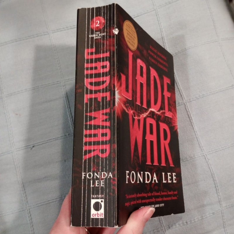 Jade War by Fonda Lee, Paperback | Pangobooks