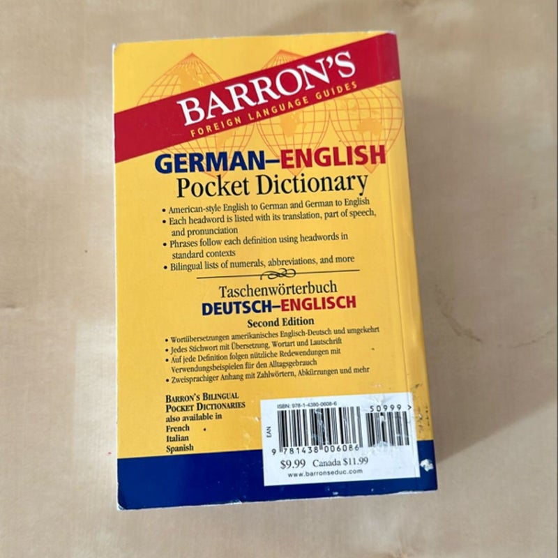 German-English Pocket Dictionary by Ursula Martini