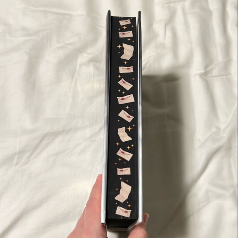 Divine Rivals by Rebecca Ross, Hardcover | Pangobooks