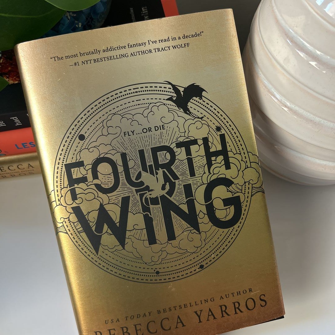 Fourth Wing - No Sprayed edges by Rebecca Yarros, Hardcover | Pangobooks