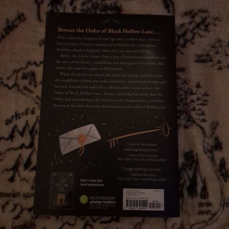 The Mystery of Black Hollow Lane by Julia Nobel