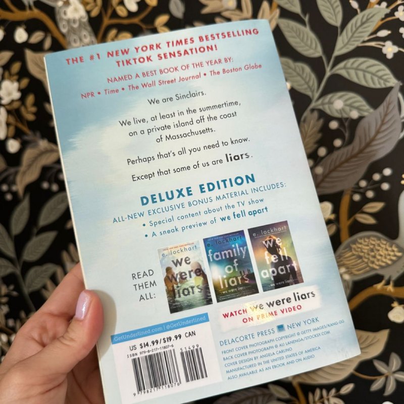 We Were Liars: Deluxe Edition by E. Lockhart, Paperback | Pangobooks