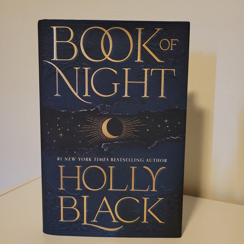 Book of Night by Holly Black, Hardcover | Pangobooks