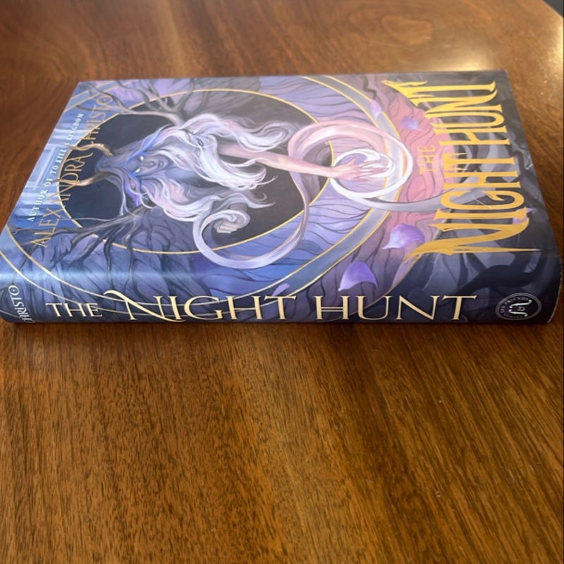 The Night Hunt by , Hardcover | Pangobooks