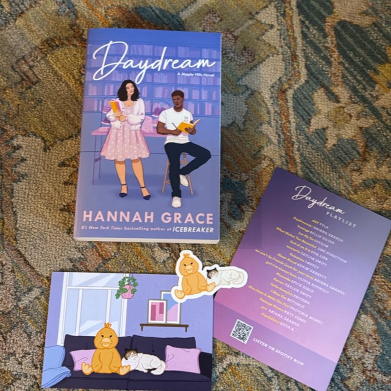Daydream by Hannah Grace, Paperback | Pangobooks