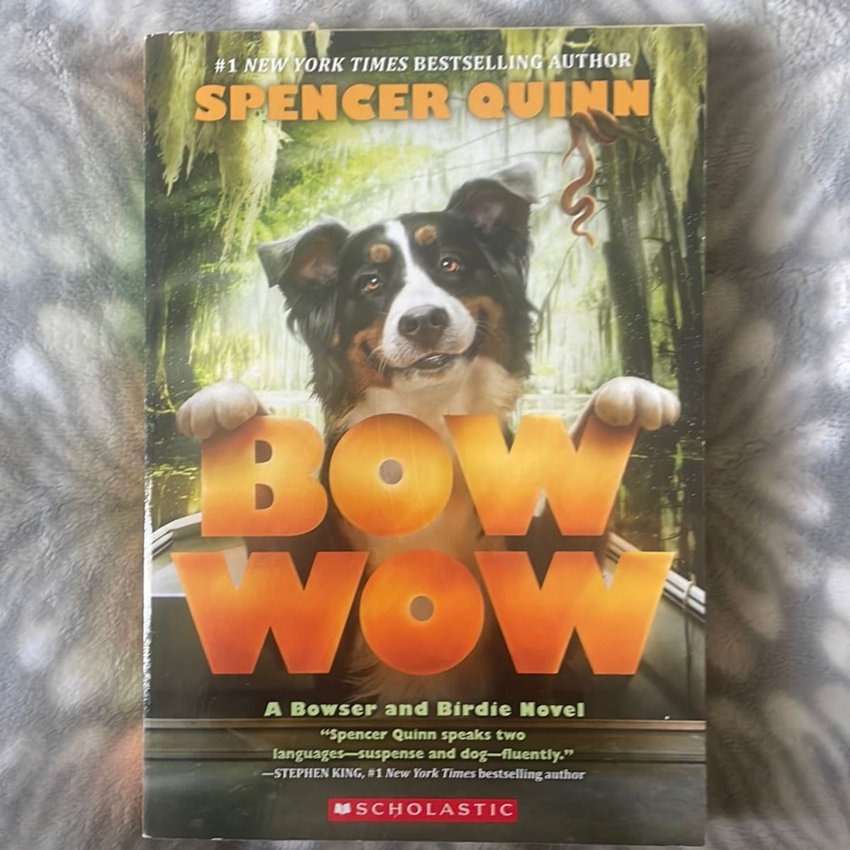 Bow Wow: a Bowser and Birdie Novel by Spencer Quinn, Paperback | Pangobooks
