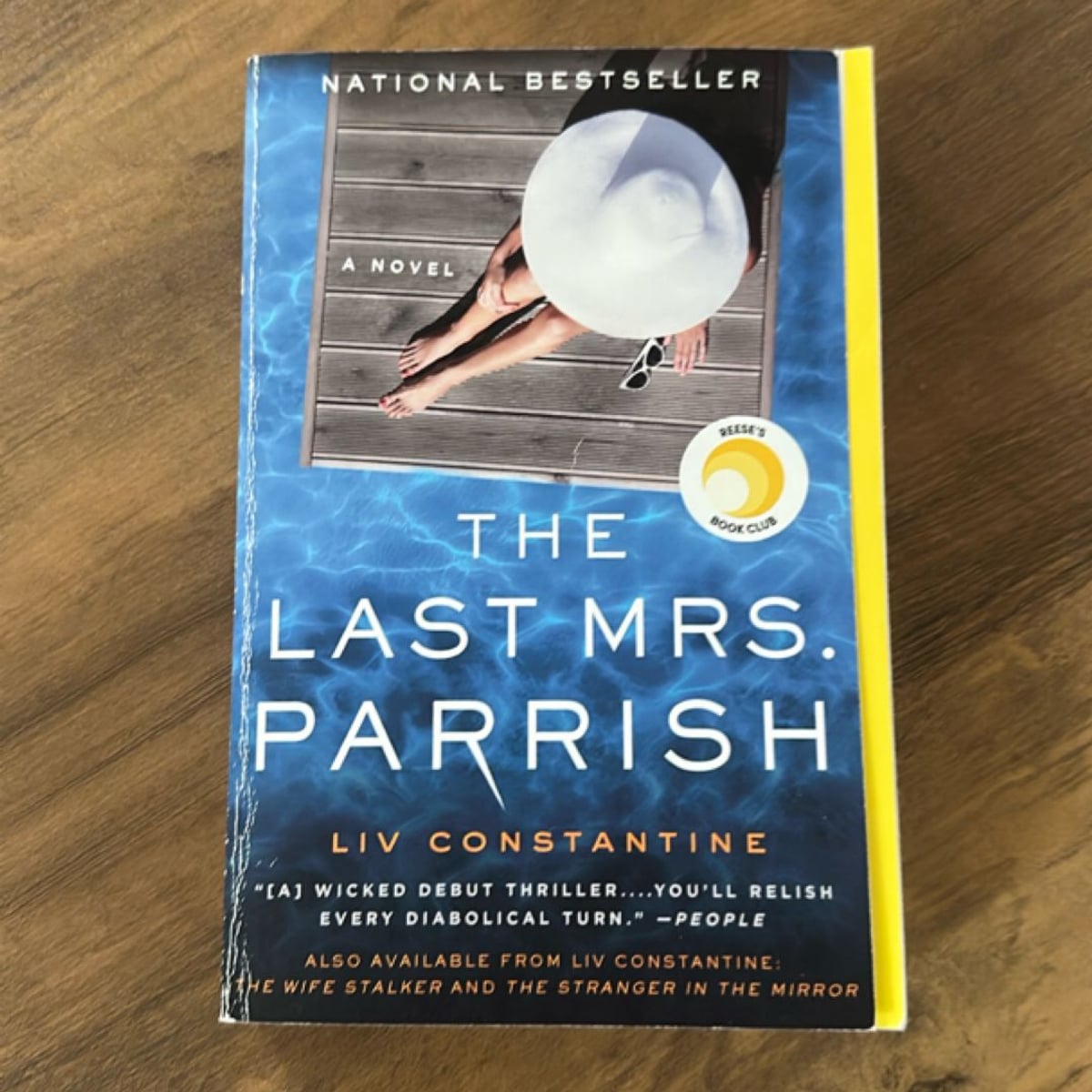 The Last Mrs. Parrish by Liv Constantine, Paperback | Pangobooks