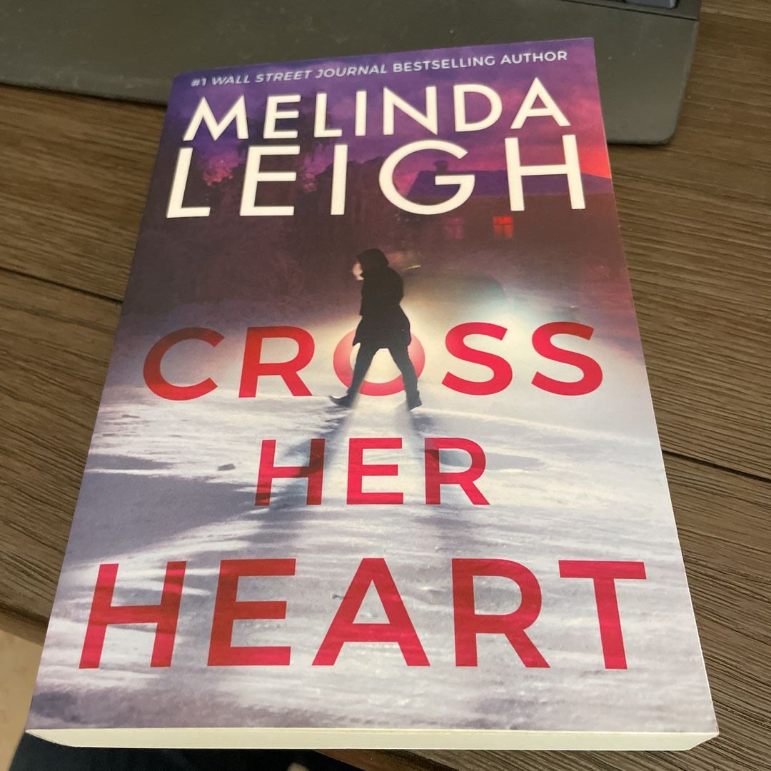Cross Her Heart by Melinda Leigh, Paperback | Pangobooks