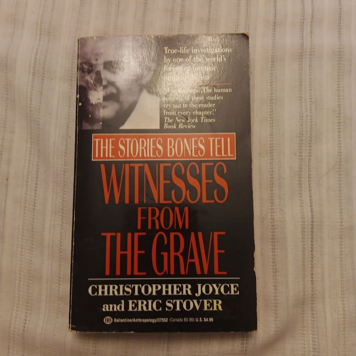 Witnesses from the Grave by Christopher Joyce, Eric Stover