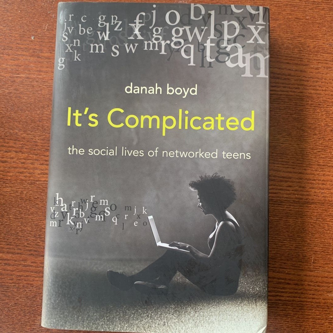 It's Complicated by danah boyd, Hardcover | Pangobooks