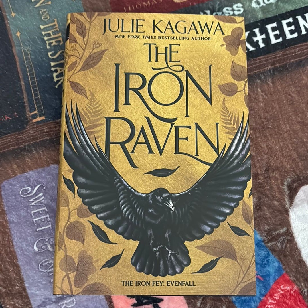 The Iron Raven by Julie Kagawa, Hardcover | Pangobooks