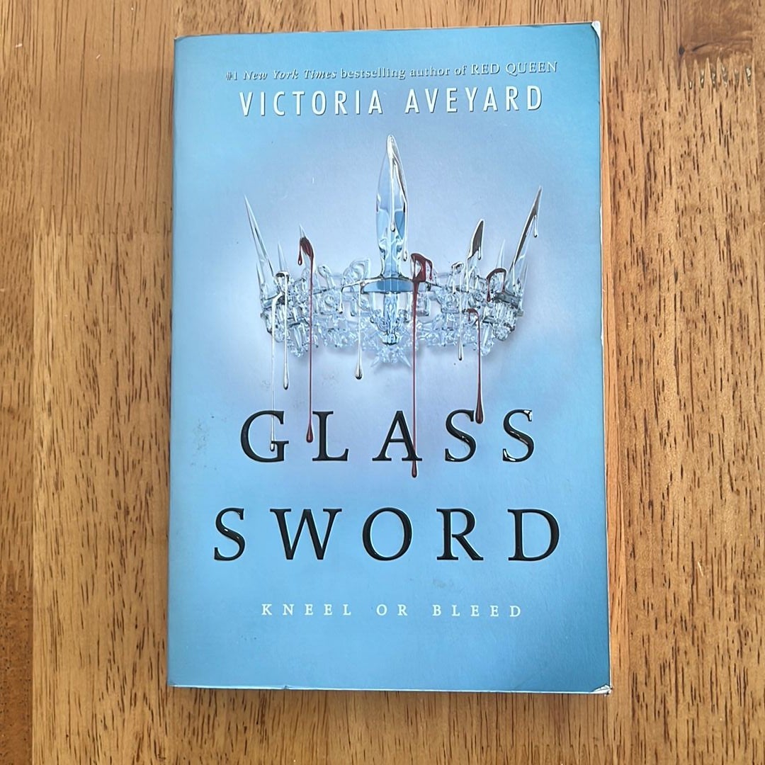 Glass Sword by Victoria Aveyard, Paperback | Pangobooks