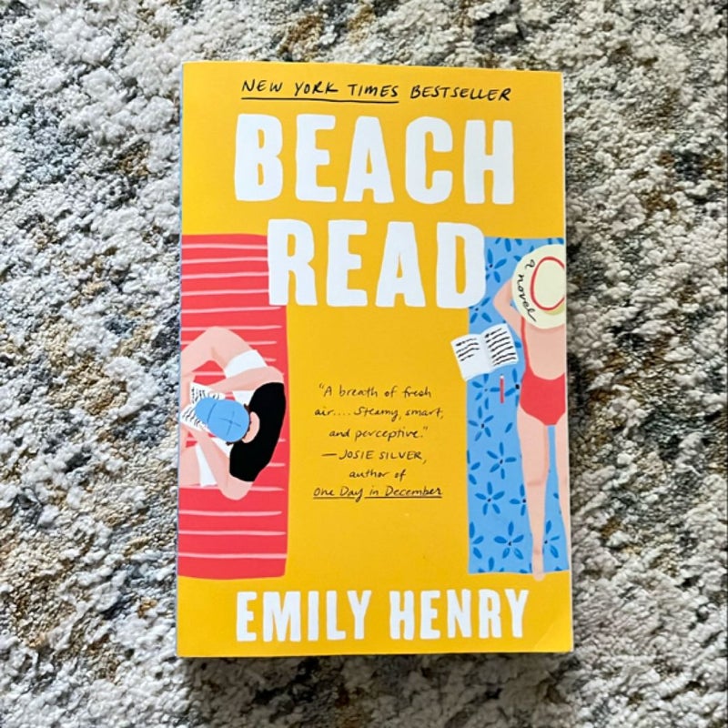 Beach Read by Emily Henry, Paperback | Pangobooks