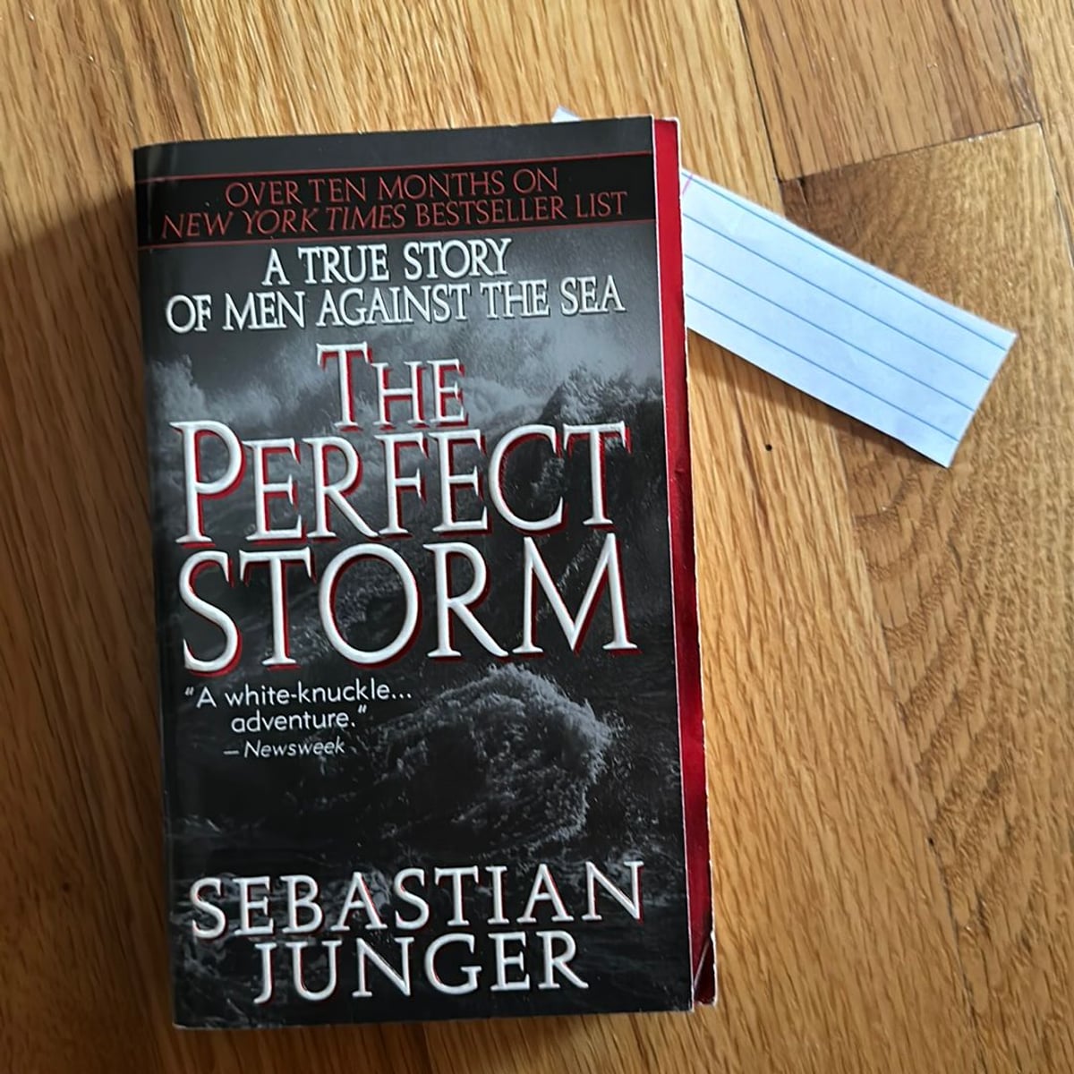 The Perfect Storm by Junger, Paperback | Pangobooks