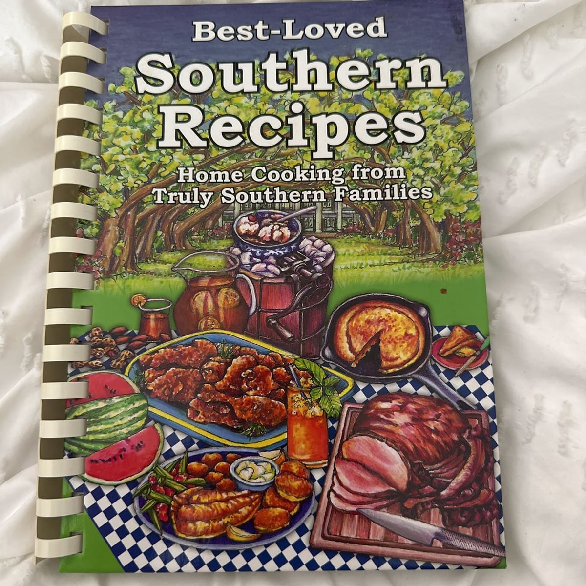 Best-Loved Southern Recipes by Cookbook Resources
