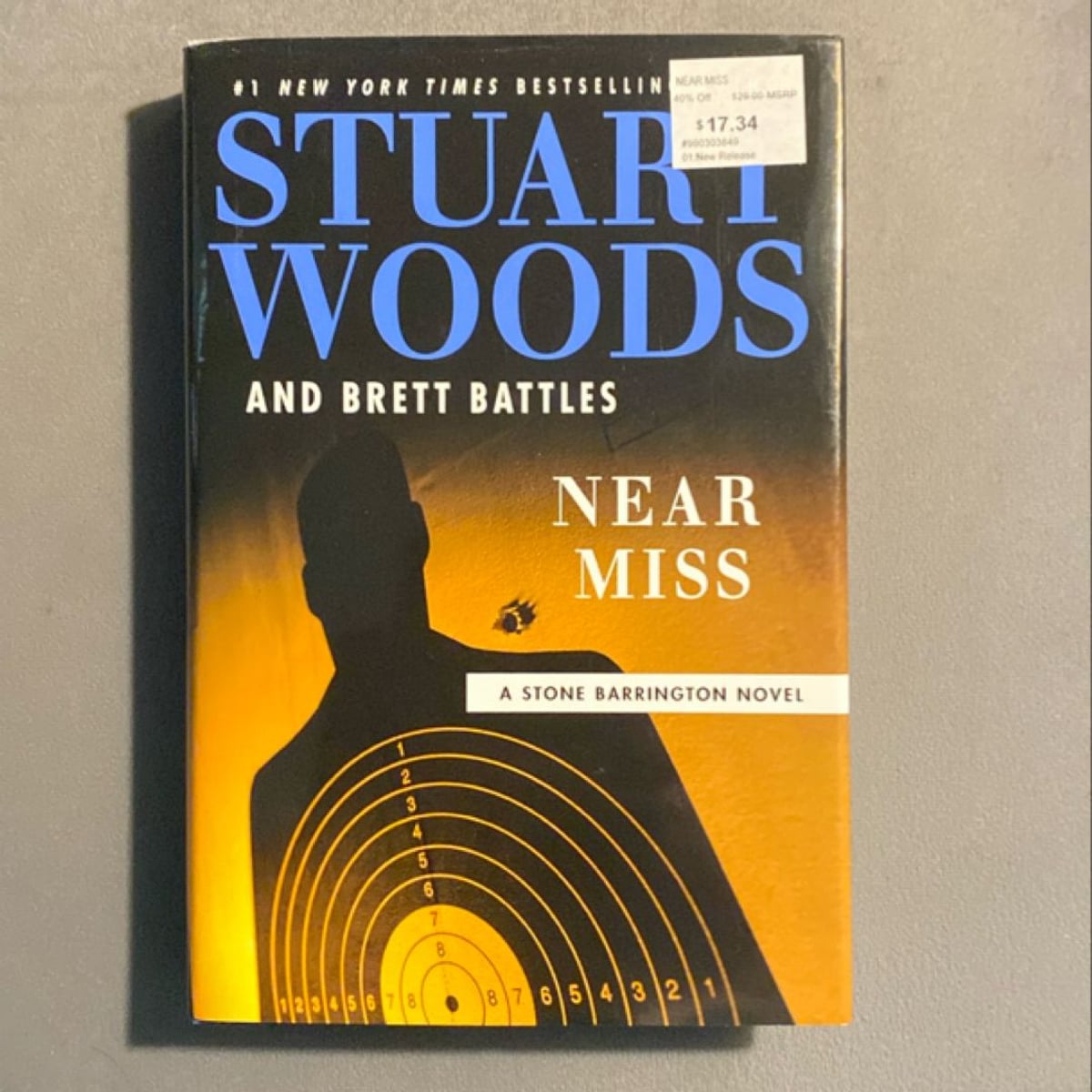 Near Miss by Stuart Woods, Brett Battles