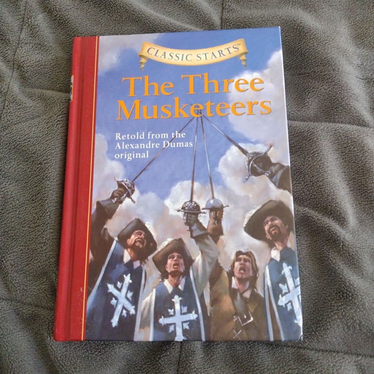 Classic Starts®: the Three Musketeers by Alexandre. Dumas, Oliver Ho ...