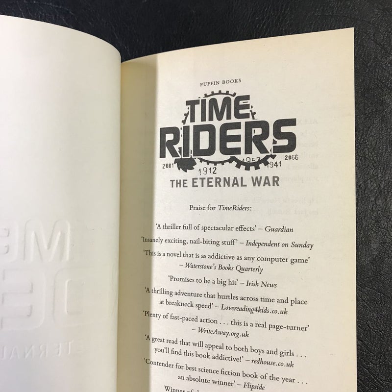 The Eternal War by Alex Scarrow, Paperback | Pangobooks