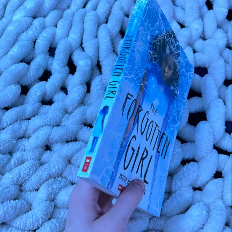 the FORGOTTEN GIRL by India Hill Brown, Paperback | Pangobooks