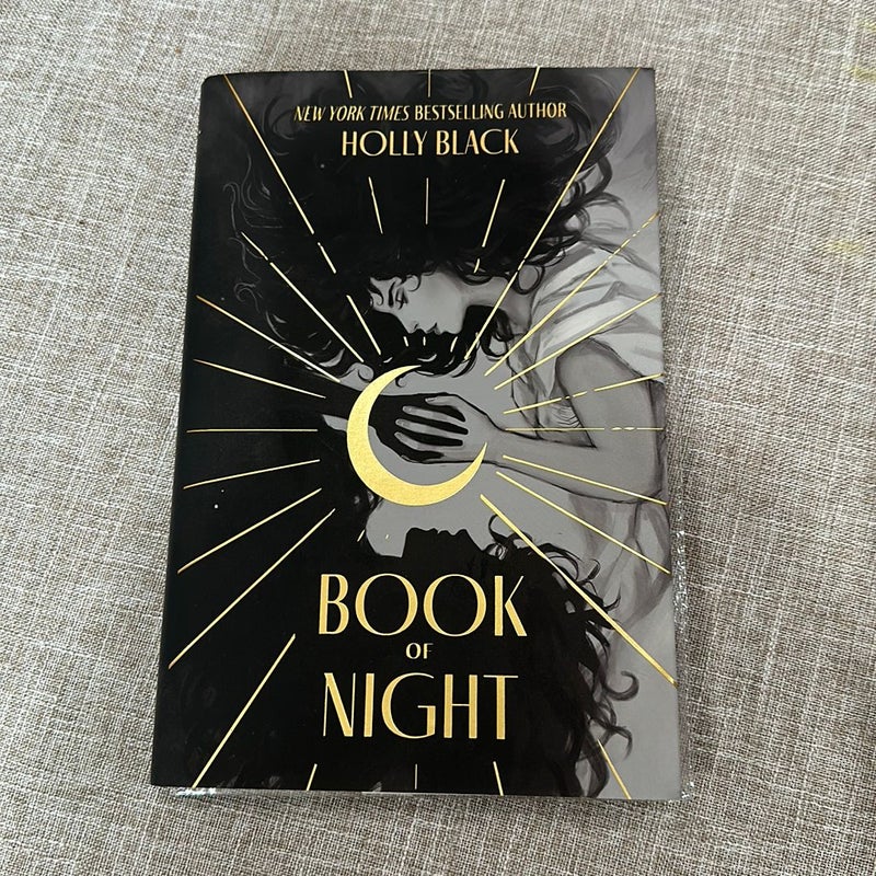 Book Of Night by Holly black, Hardcover | Pangobooks