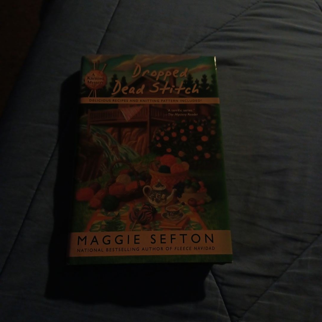 Dropped Dead Stitch by Maggie Sefton, Hardcover | Pangobooks
