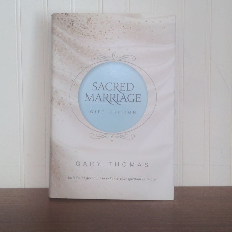 Sacred Marriage by Gary Thomas, Hardcover | Pangobooks