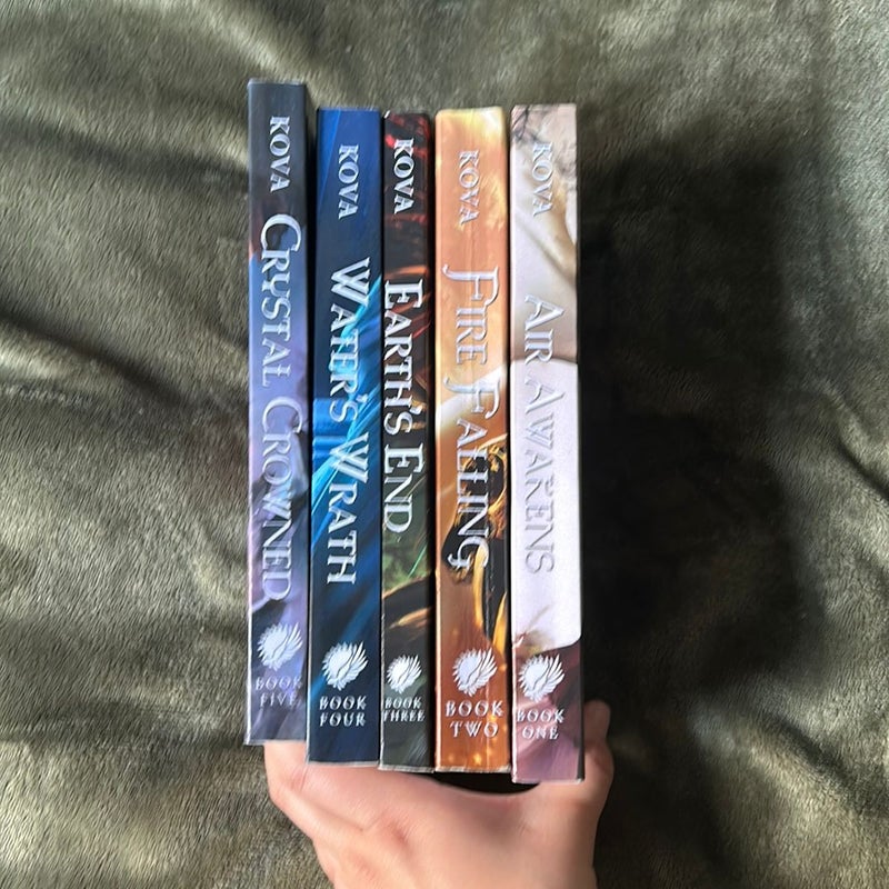 Air Awakens Series by Elise Kova , Paperback | Pangobooks