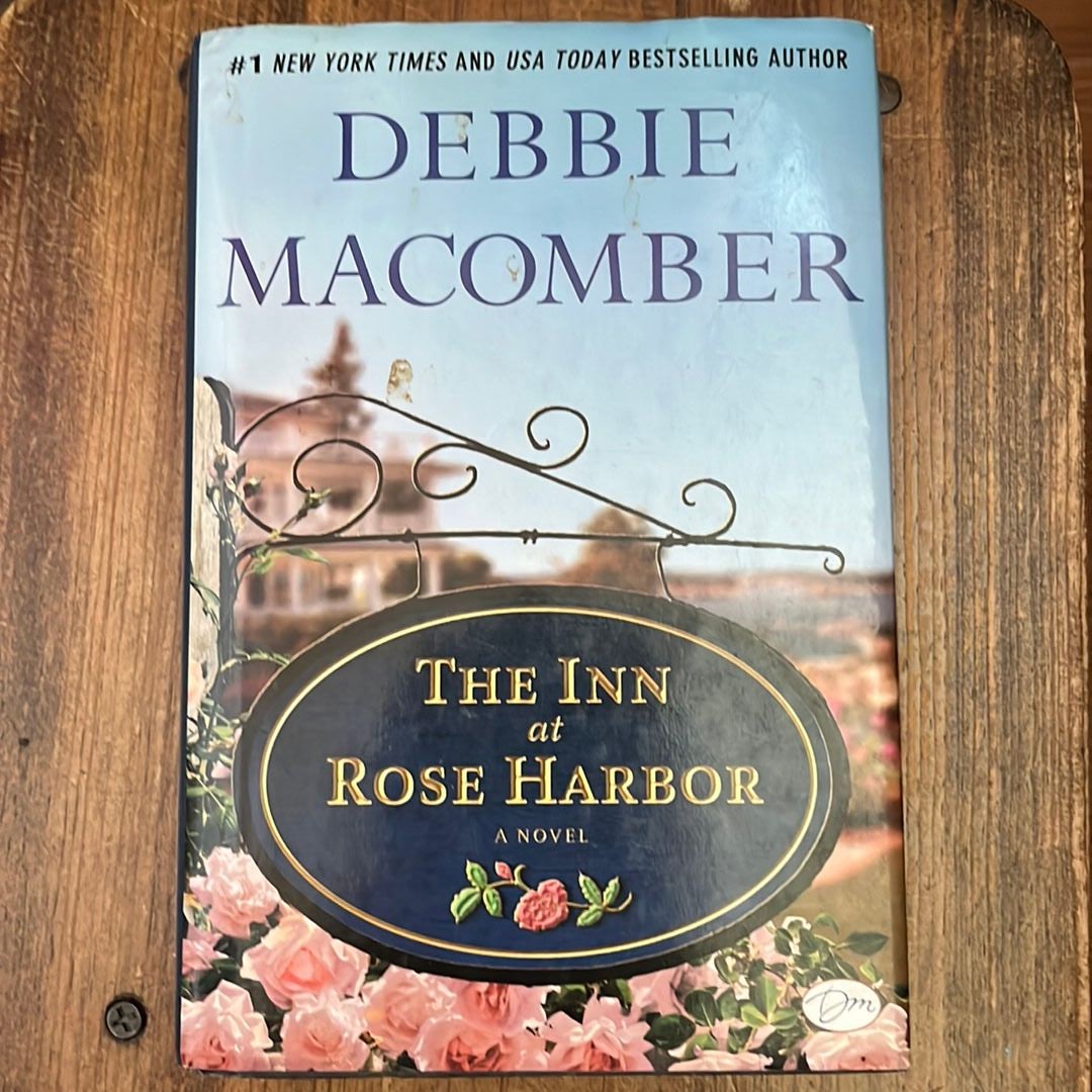 The Inn at Rose Harbor by Debbie Macomber, Hardcover | Pangobooks