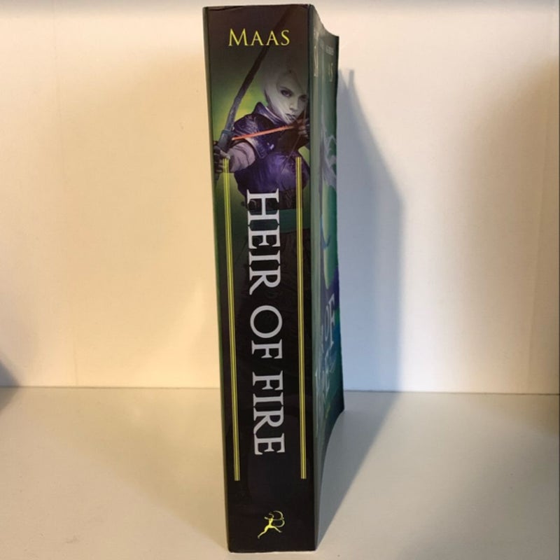 Heir of Fire by Sarah J. Maas, Paperback | Pangobooks