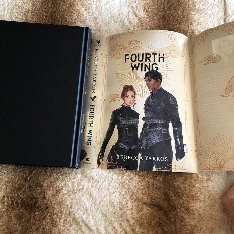 Fourth Wing *Fairyloot SIGNED Exclusive Edition* by Rebecca Yarros ...
