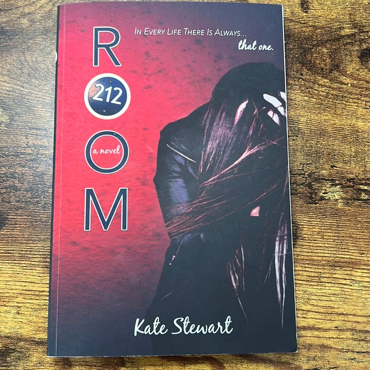 Room 212 by Kate Stewart, Paperback | Pangobooks