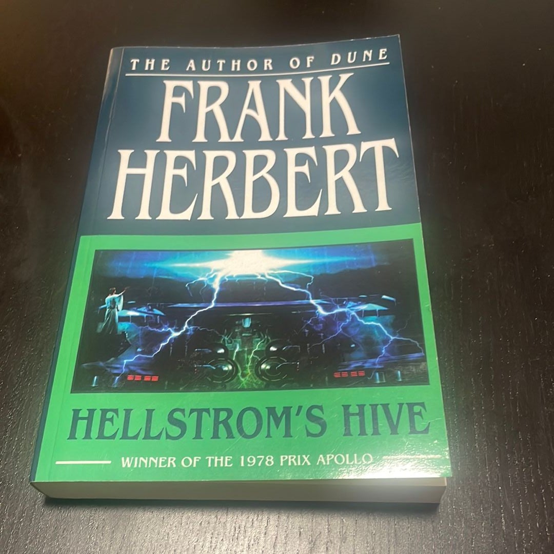 Hellstrom's Hive by Frank Herbert, Paperback | Pangobooks